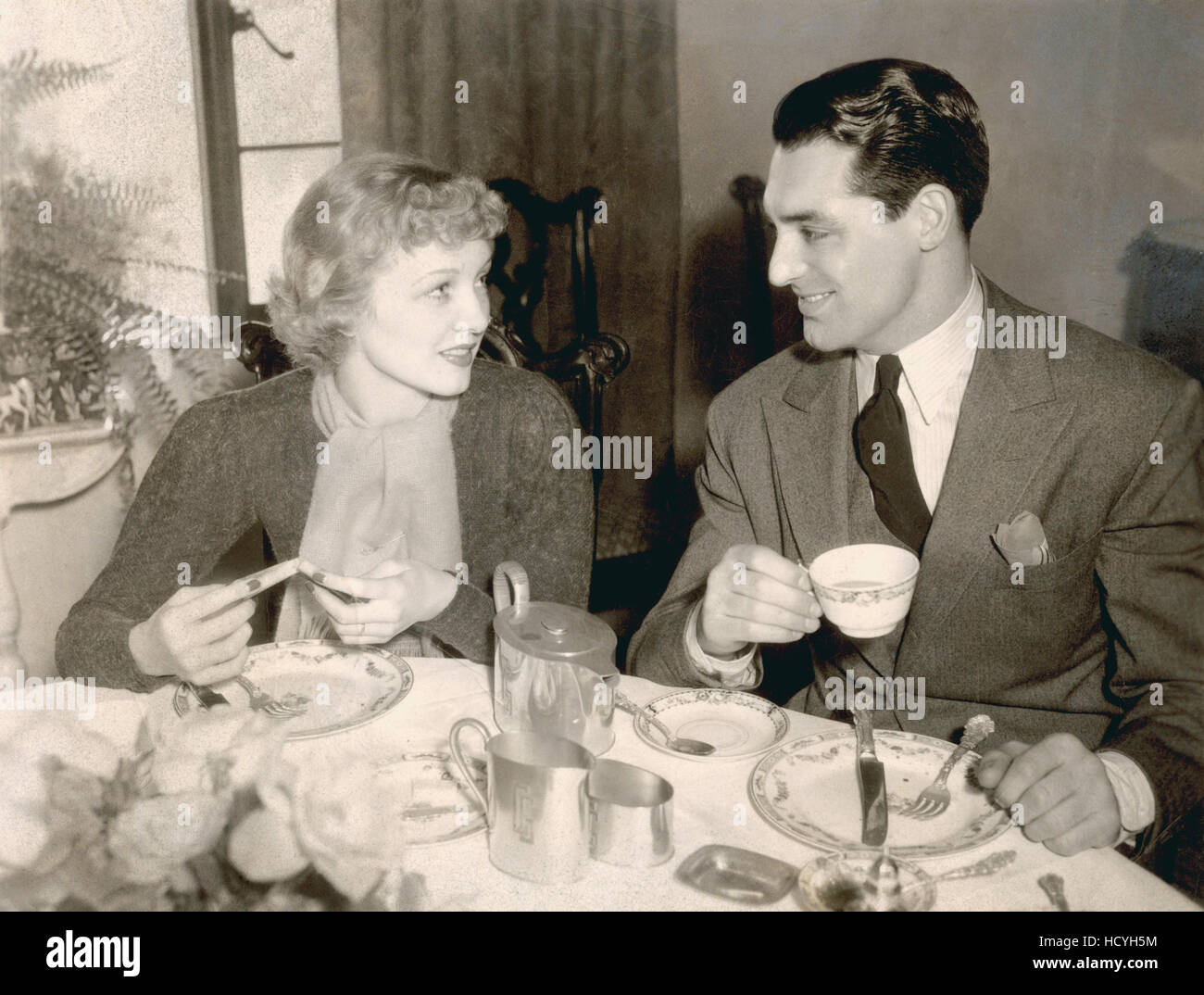 Virginia Cherrill with her boyfriend and future husband Cary Grant ...