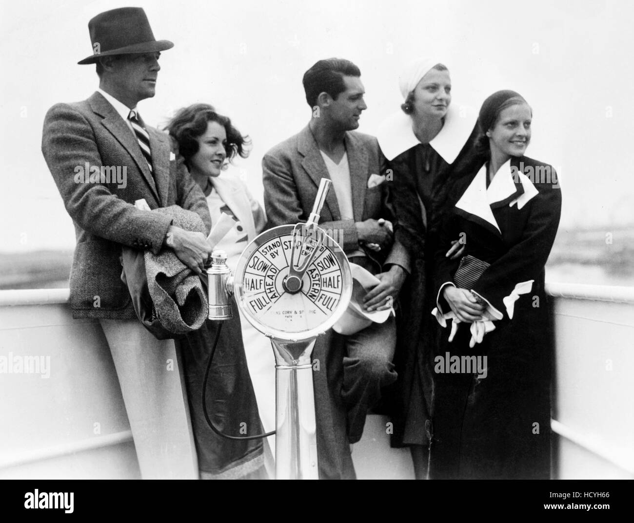 From left, Randolph Scott, Frances Dee, Cary Grant, Janet McLeod ...