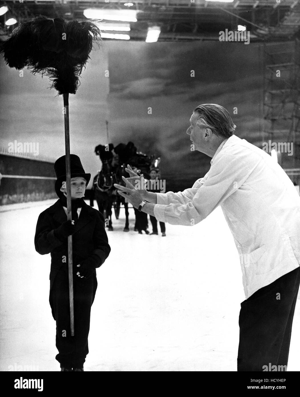 Mark Lester and director Carol Reed on the set of OLIVER!, 1968 Stock ...