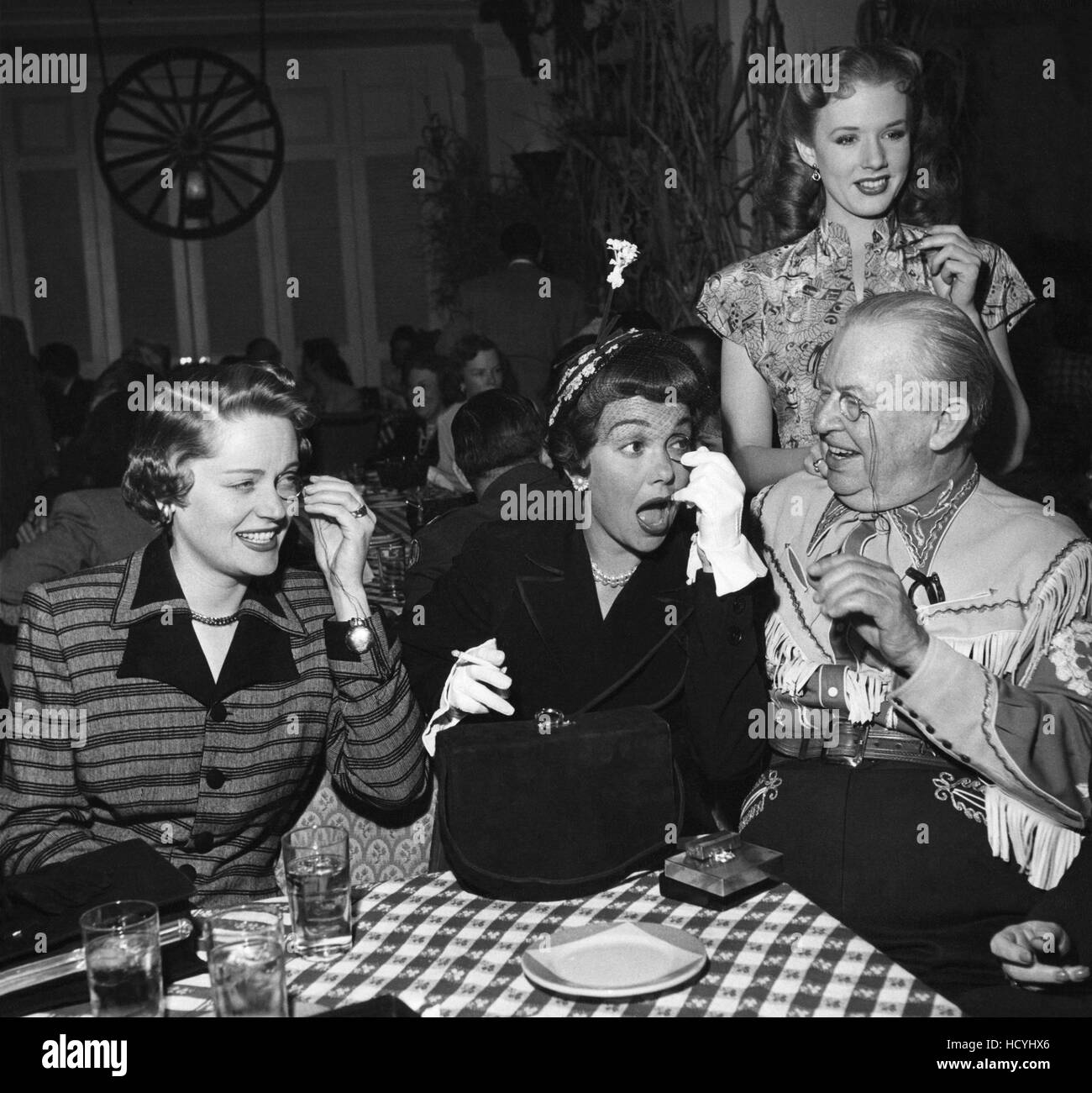 Alexis Smith, Jane Wyman, Charles Coburn, Piper Laurie, (back), at a ...