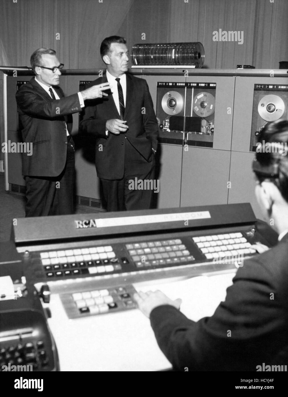 Chet Huntley (right) with anchor Frank McGee during the 1964 NBC News ...