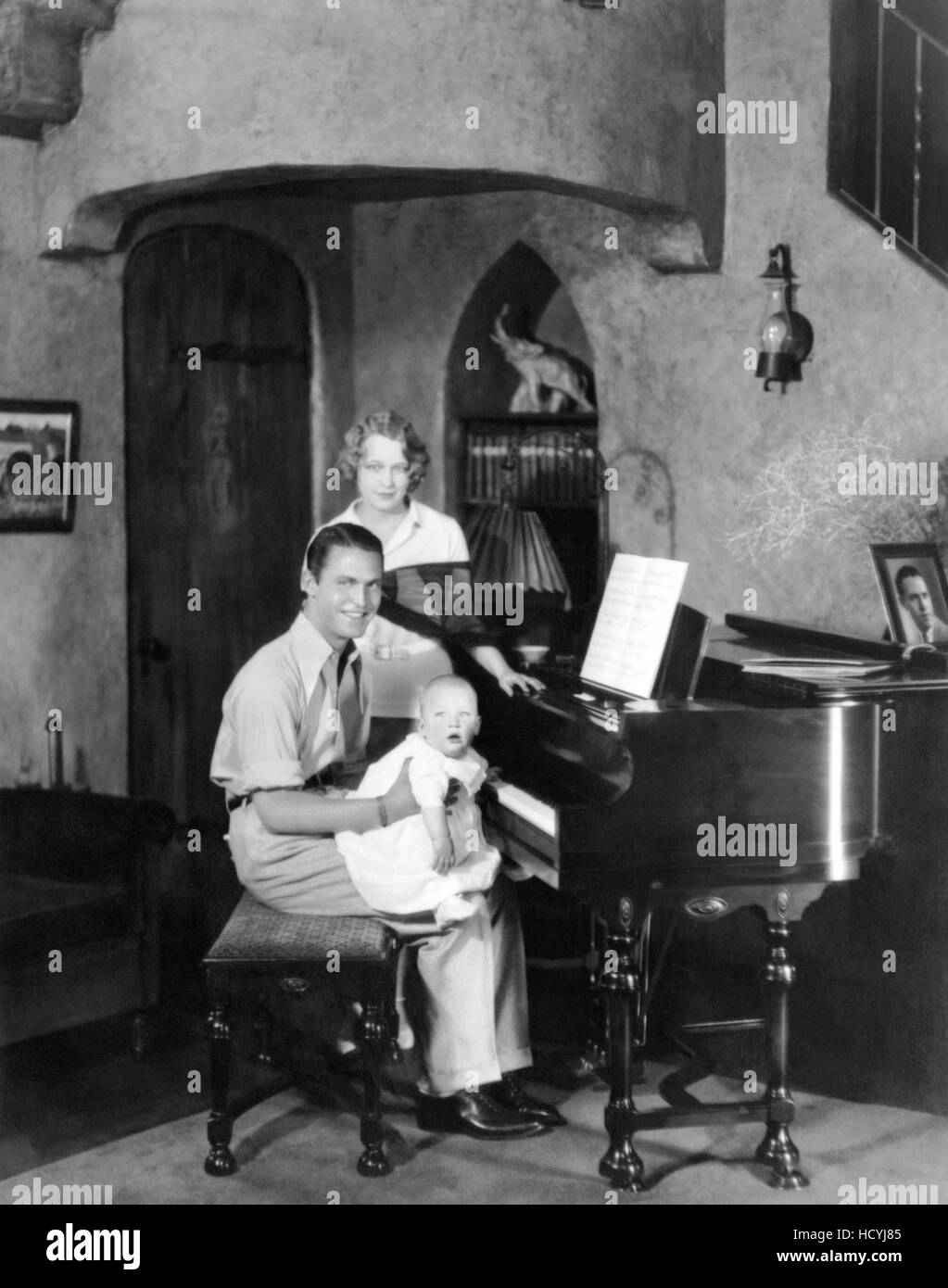 Chester Morris, with his first wife, Suzanne Morris, and their son ...