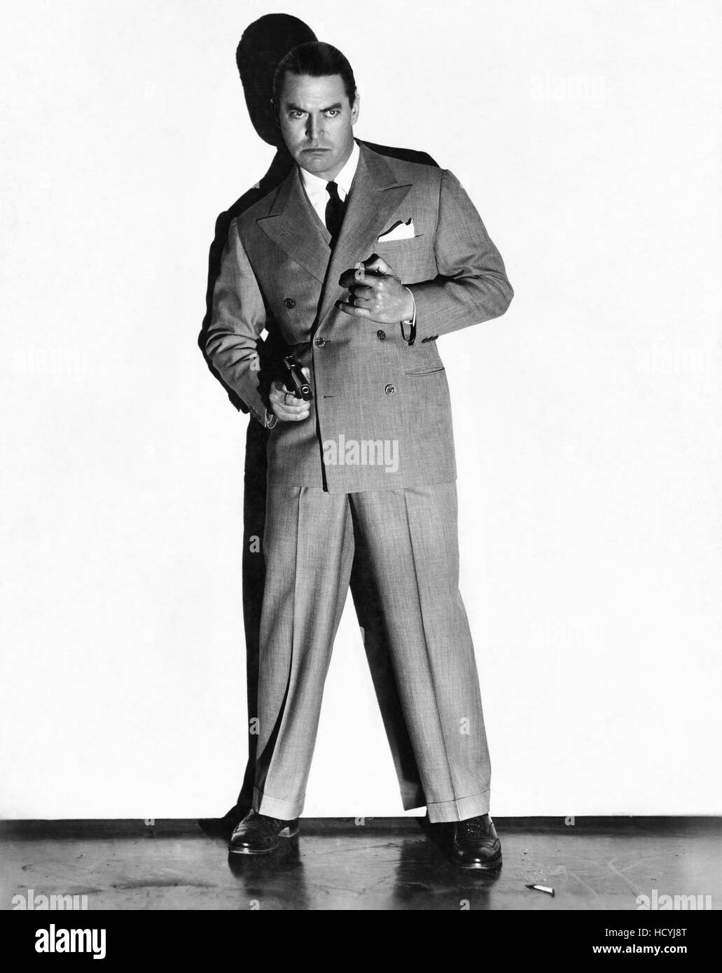 Chester Morris, Columbia Pictures portrait, ca. 1940s Stock Photo - Alamy