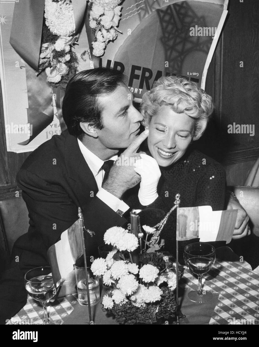 George Montgomery, left, and his wife, Dinah Shore, ca. late 1950s ...