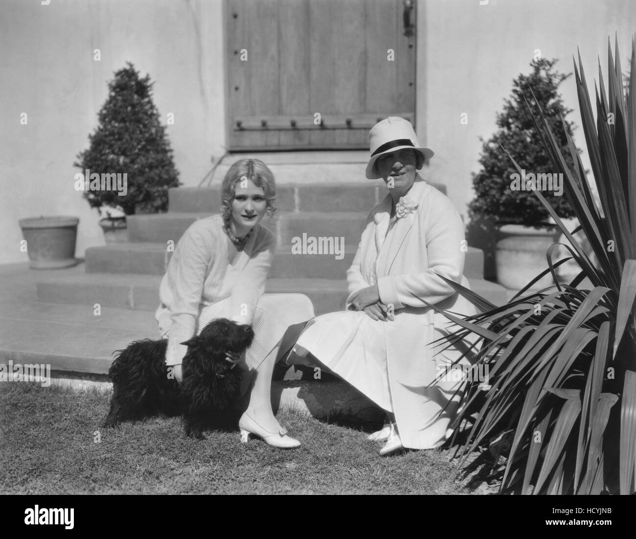 Dolores Costello with her mother Mae Costello at home, 1920s Stock ...