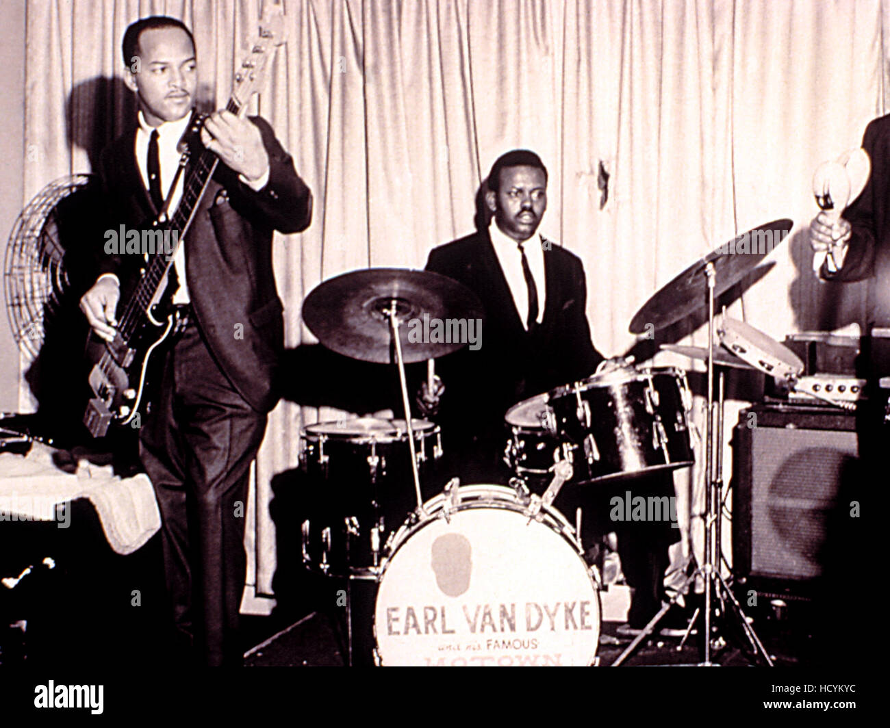 STANDING IN THE SHADOWS OF MOTOWN, James Jamerson, Uriel Jones ...