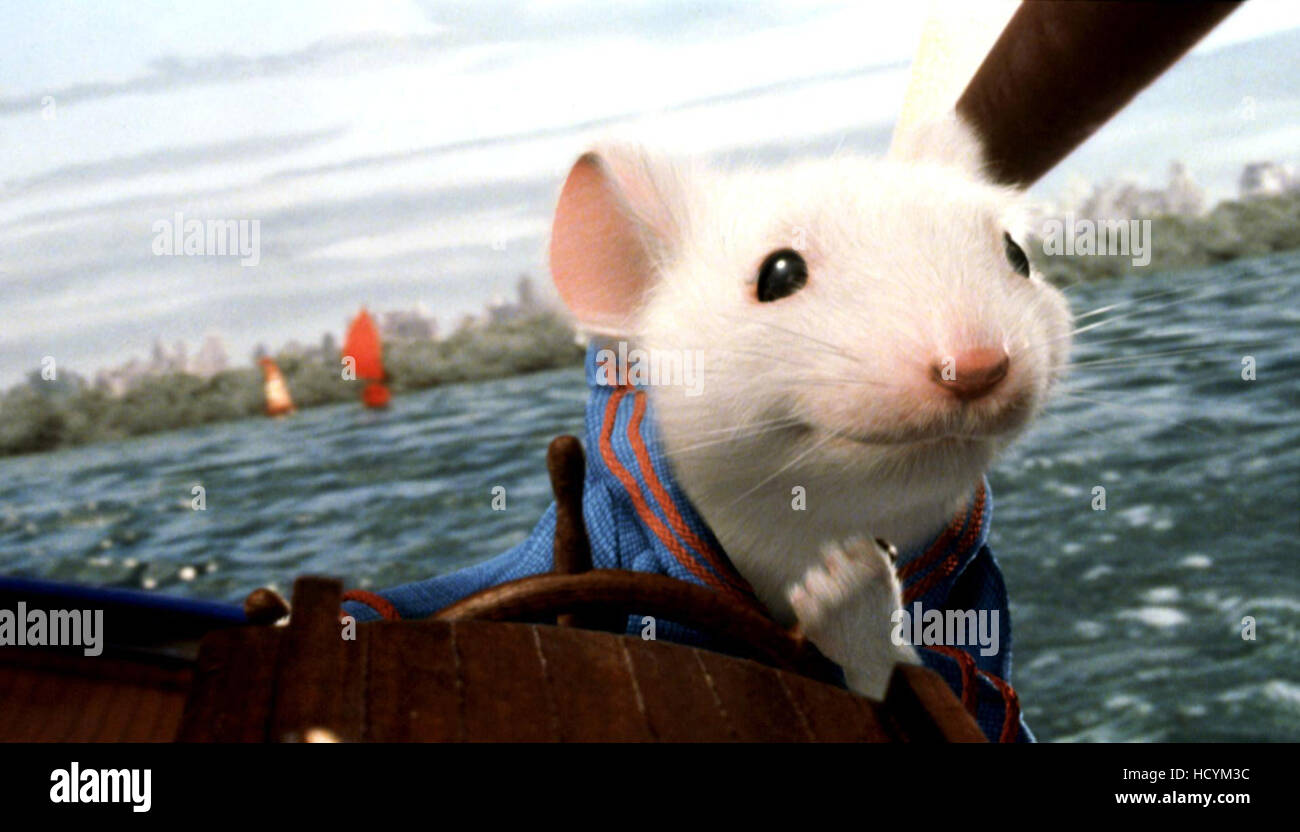 STUART LITTLE, Stuart Little, 1999, sailing the ocean blue Stock Photo ...