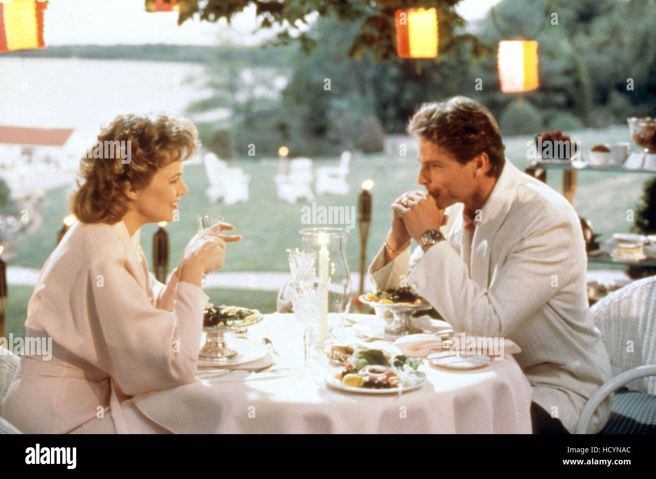 SWITCHING CHANNELS, Kathleen Turner, Christopher Reeve, 1988, (c ...