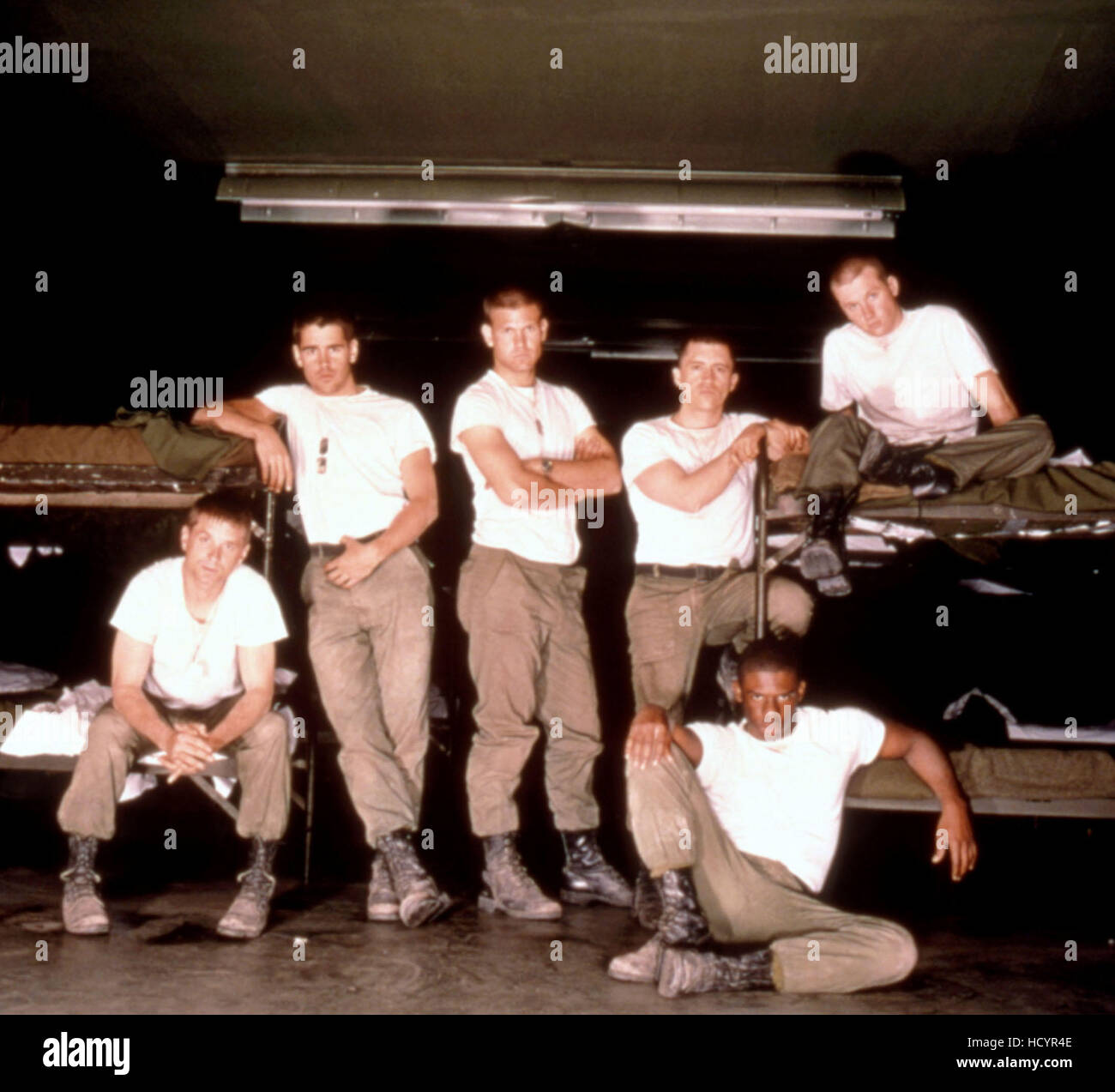 TIGERLAND, (l-r): Shea Whigham, Colin Farrell, Matthew Davis, Clifton ...