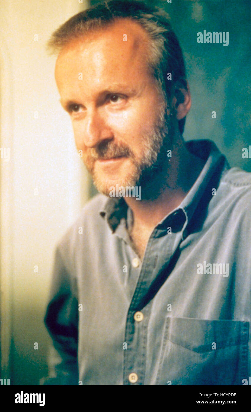 TITANIC, director James Cameron, on set, 1997. TM and Copyright ©20th ...