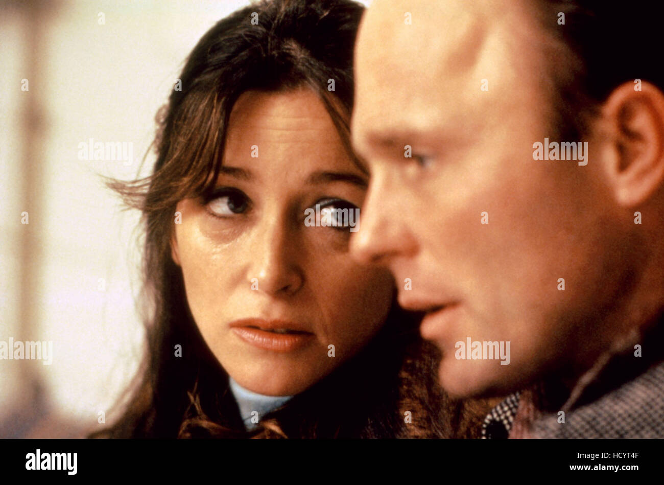 TO KILL A PRIEST, Ed Harris (r.), 1988, (c)Columbia Pictures/courtesy ...