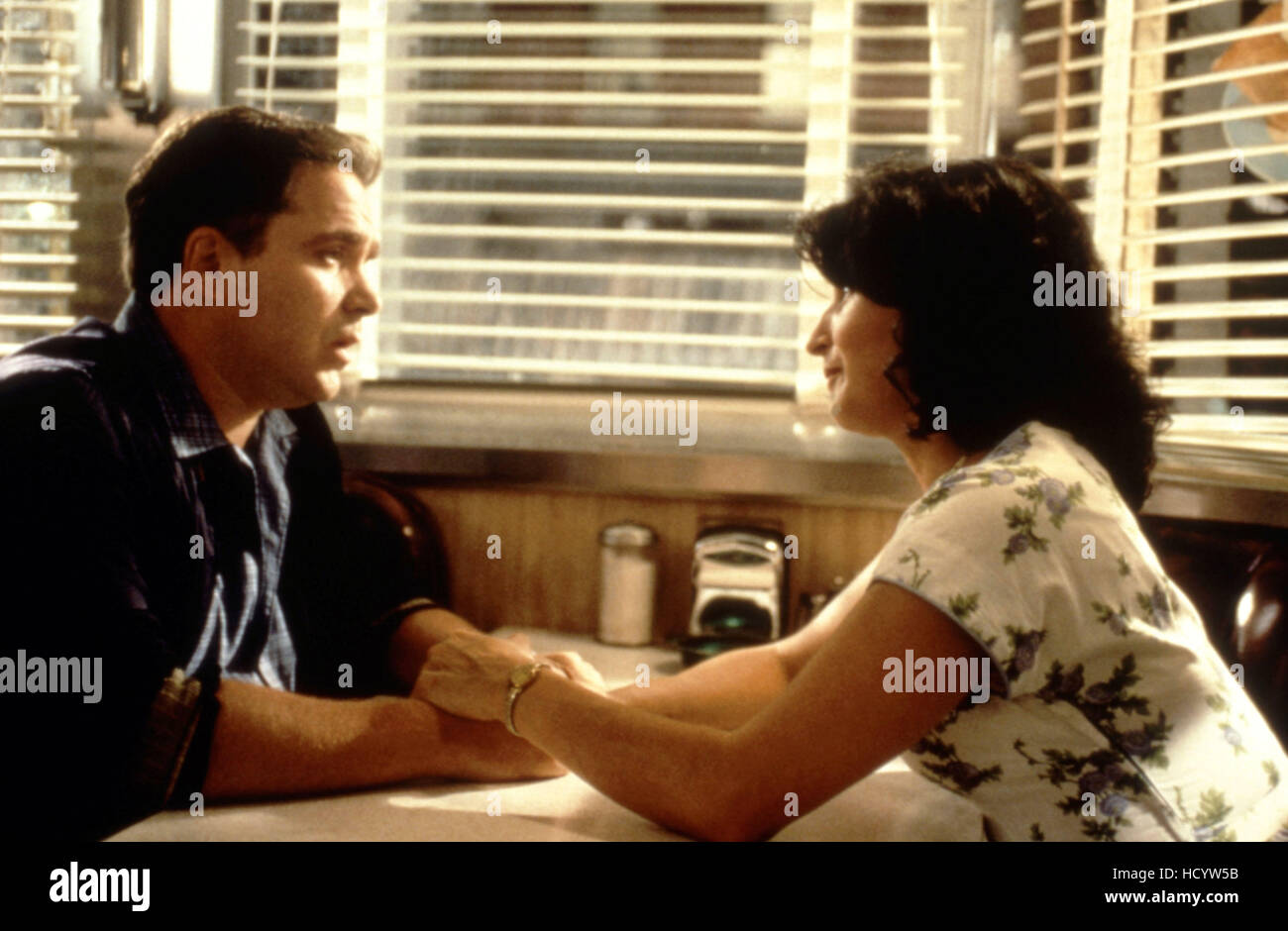 TWO FAMILY HOUSE, Michael Rispoli, Kathrine Narducci, 2000, (c)Lions ...