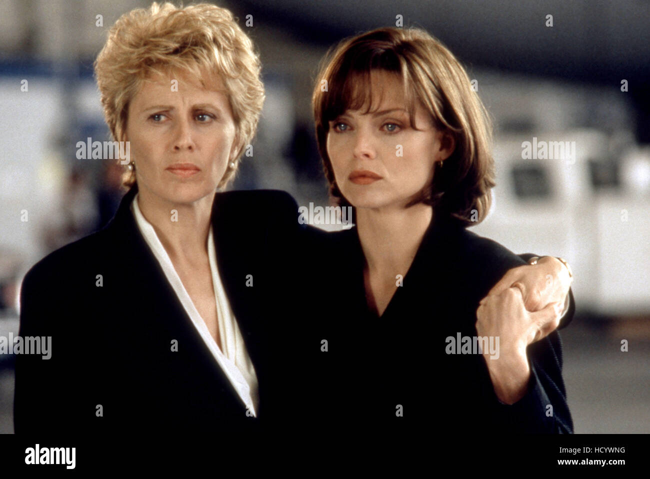 UP CLOSE AND PERSONAL, Kate Nelligan, Michelle Pfeiffer, 1996, (c)Buena ...