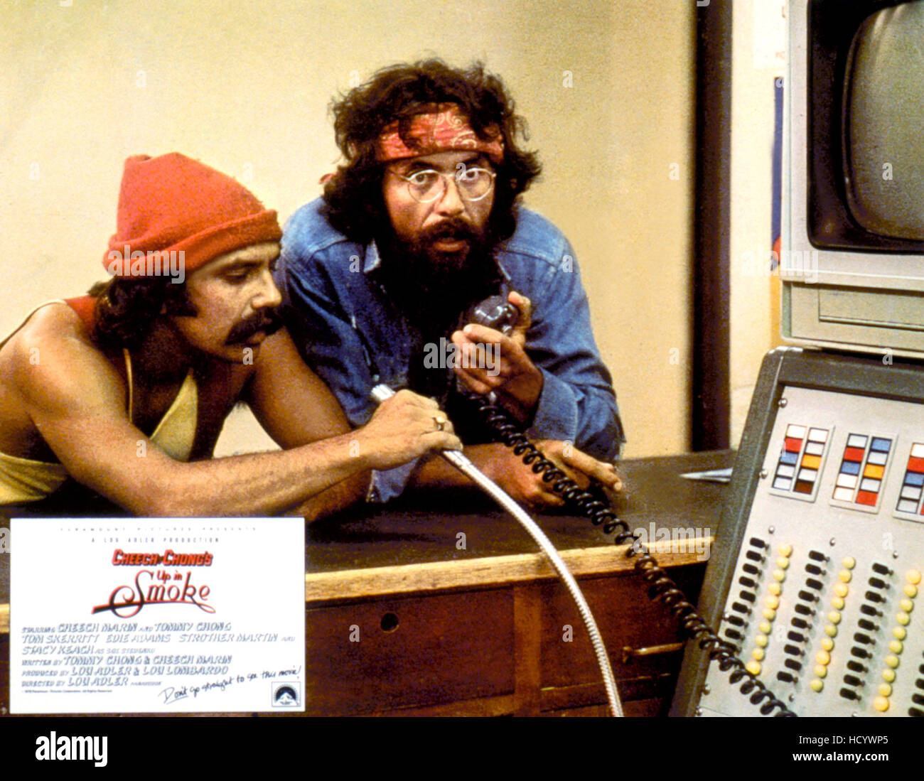 UP IN SMOKE (aka CHEECH AND CHONG'S UP IN SMOKE), Cheech Marin, Tommy ...