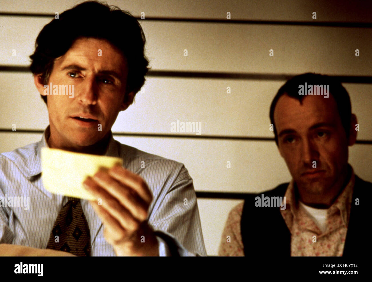 THE USUAL SUSPECTS, Gabriel Byrne, Kevin Spacey, 1995 Stock Photo - Alamy