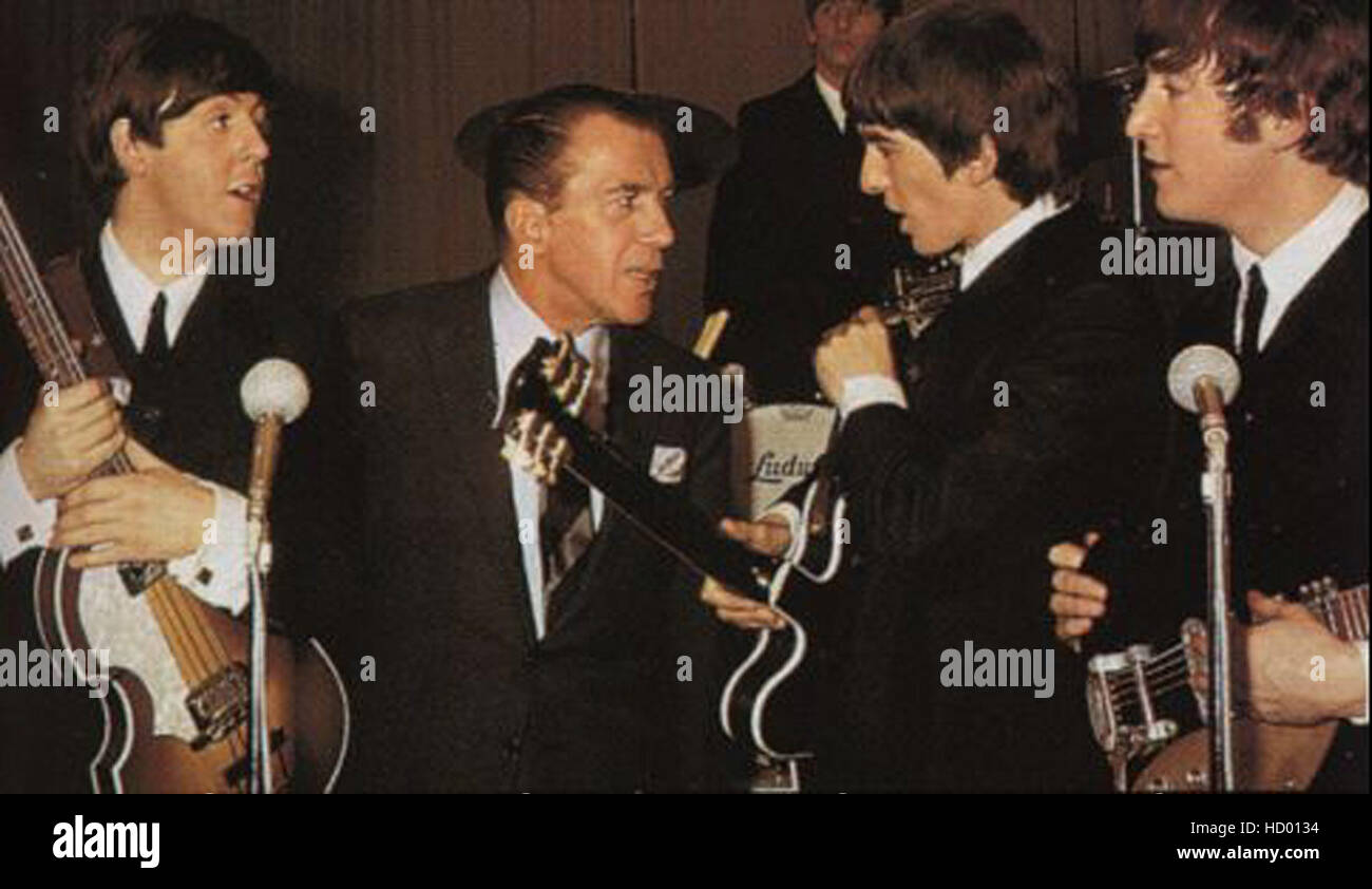 BEATLES, 1st appearance on the ED SULLIVAN SHOW, 2/9/64, Paul McCartney ...