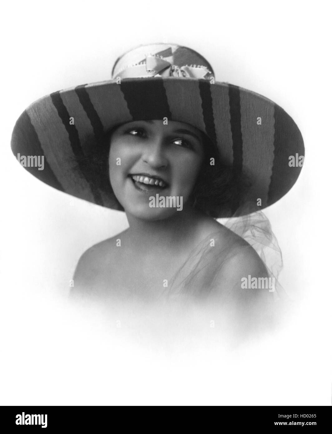 Mack Sennett comedienne Alice Maison, ca. late 1910s Stock Photo - Alamy