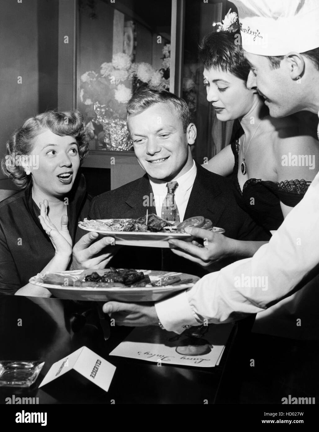 From left, Jeff Donnell, Aldo Ray, Roberta Haynes, Tom Morton, at Larry ...