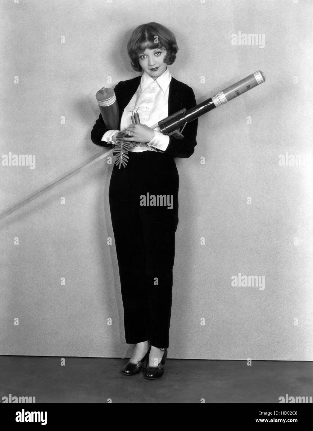 Alice White carrying fireworks, ca. late 1920s-early 1930s Stock Photo ...