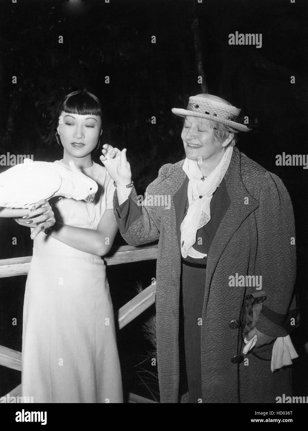 Anna May Wong, with Frieda von Richtofen, (D.H. Lawrence's widow), on ...