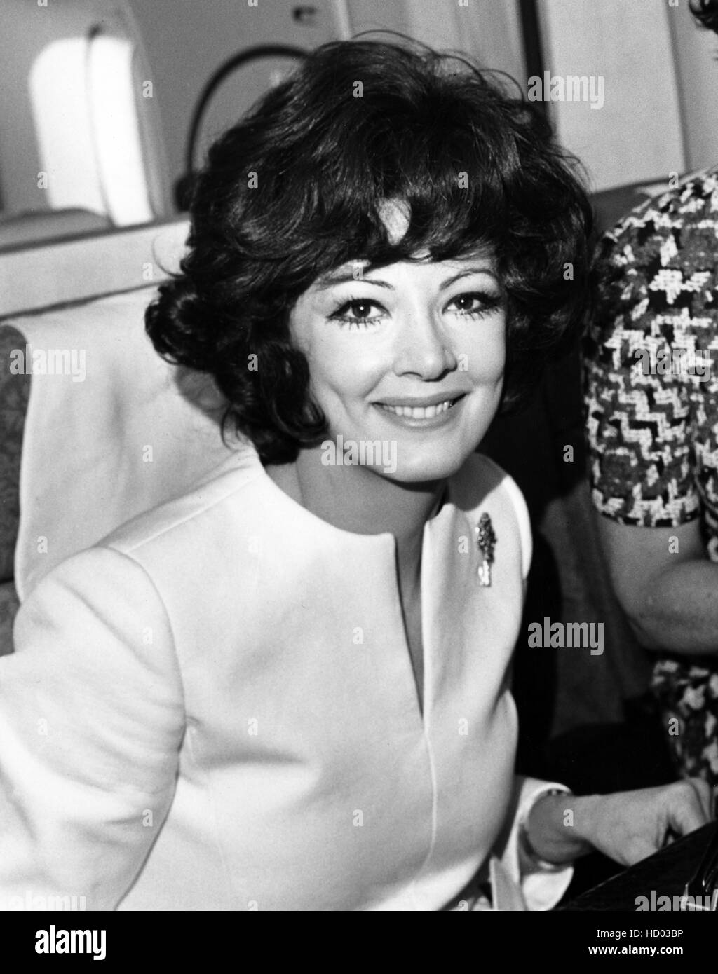 Anna Moffo en route to Los Angeles for world premiere of THE ...
