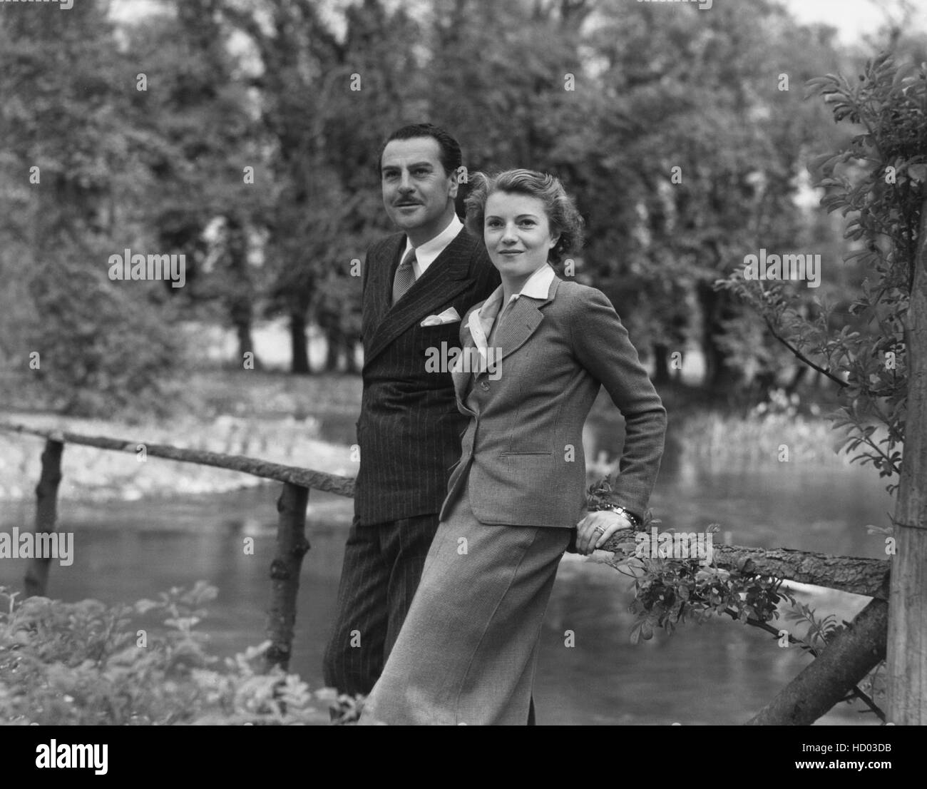 Annabella, right, with her second husband, French actor Jean Murat ...