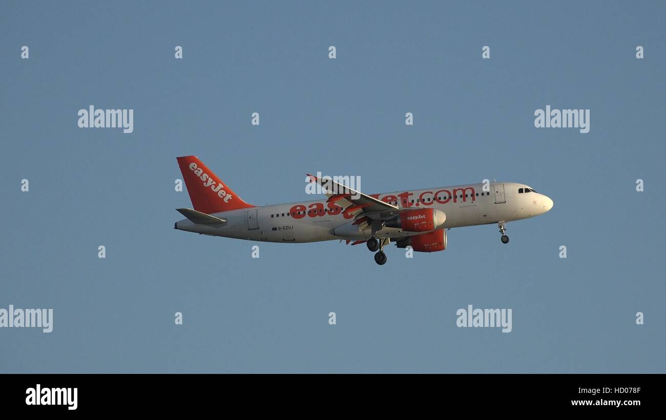 Passanger Jet Airplane Flying Stock Photo - Alamy