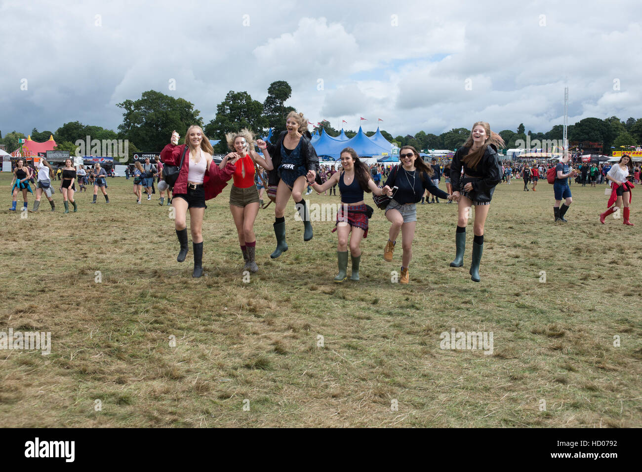 V Festival - Weston Park, Staffordshire - Day 2 Featuring: Atmosphere ...