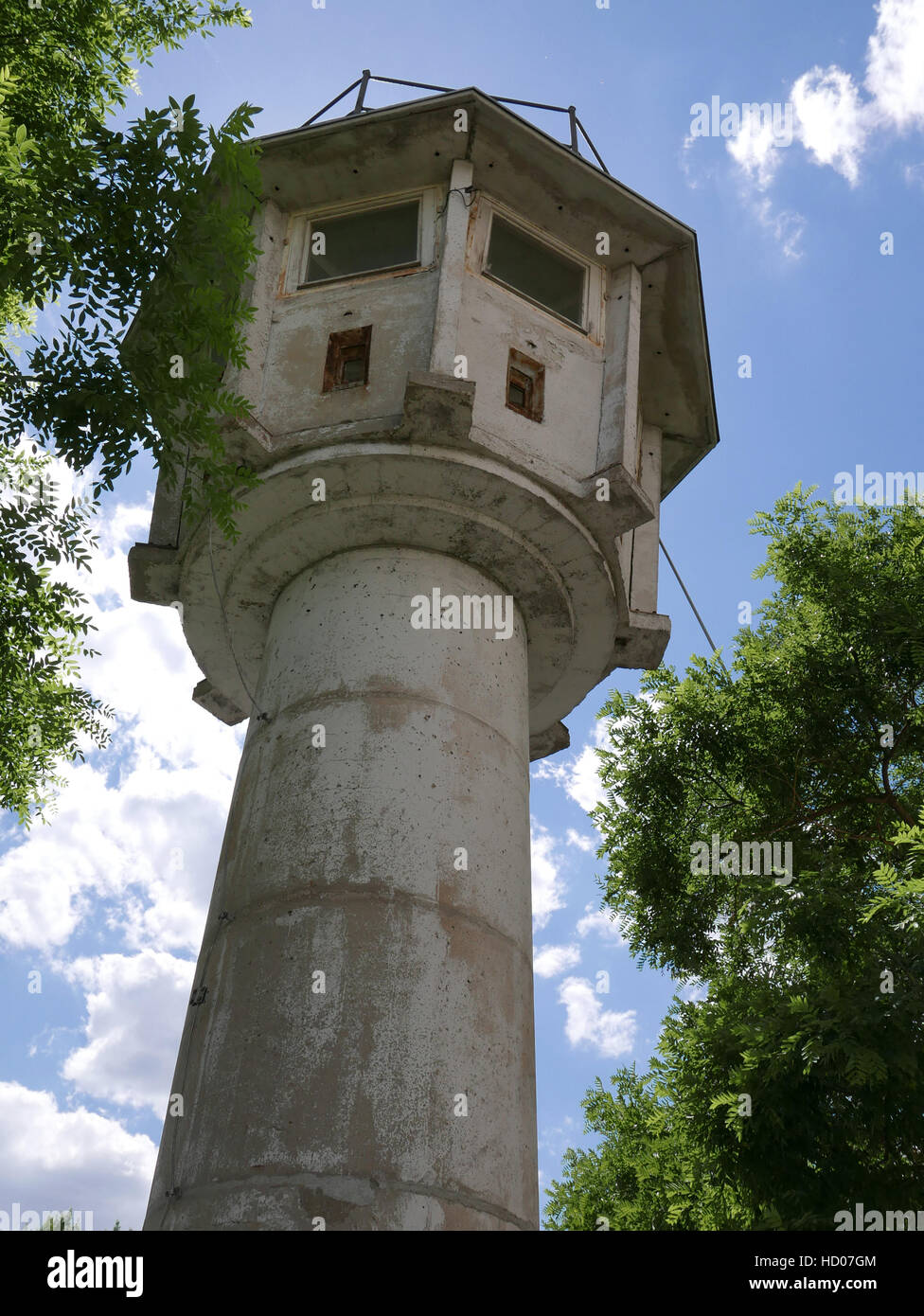 GERMANY - Berlin Watch tower on border between East and West Berlin ...
