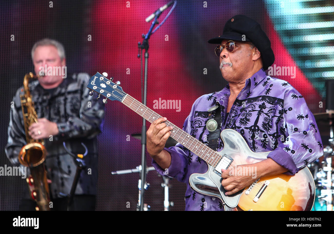 Rewind South Festival - Performances - Henley-on-Thames Earth, Wind and Fire Experience ...