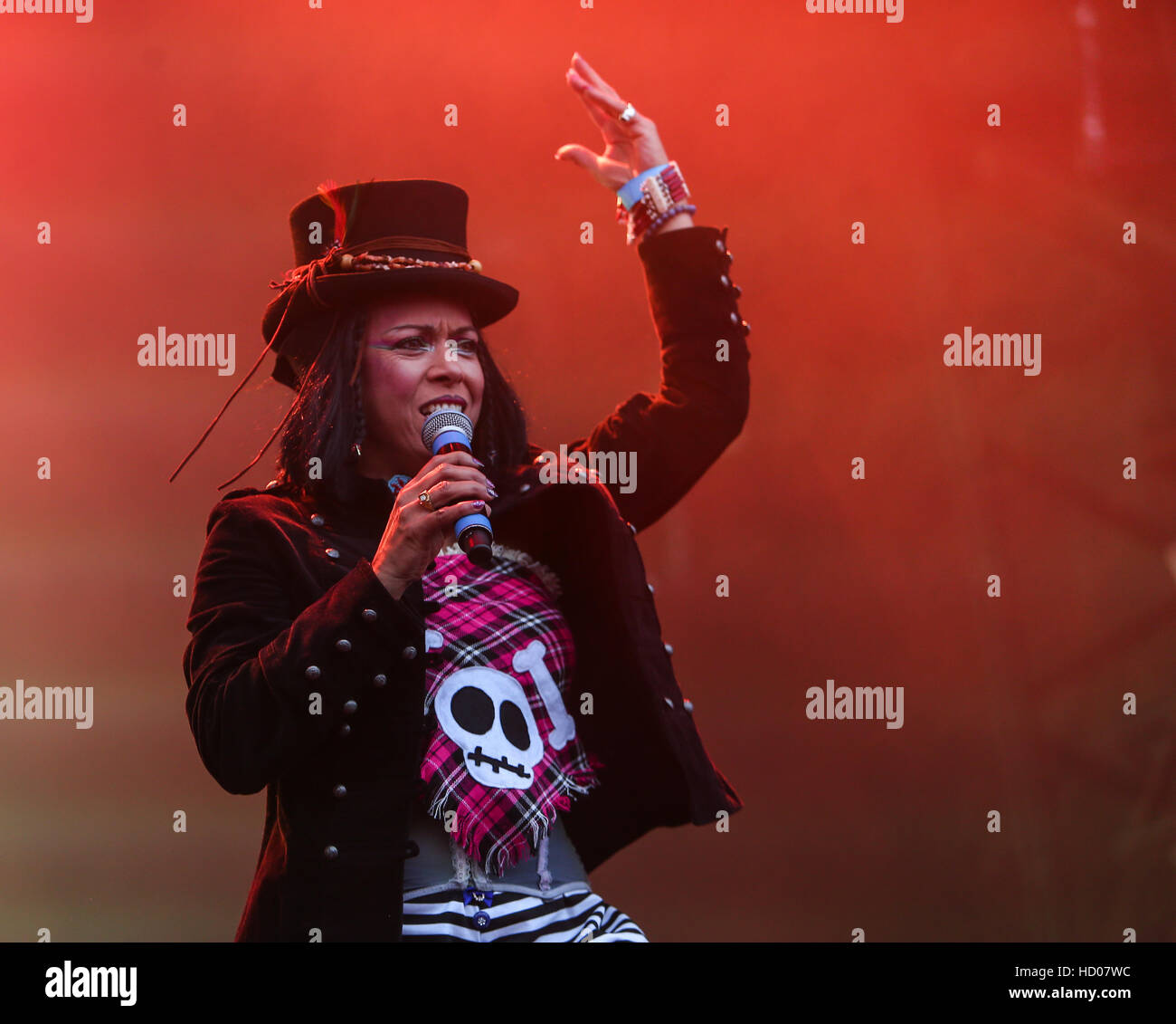 Rewind South Festival - Performances - Henley-on-Thames Annabella's Bow Wow Wow Featuring ...