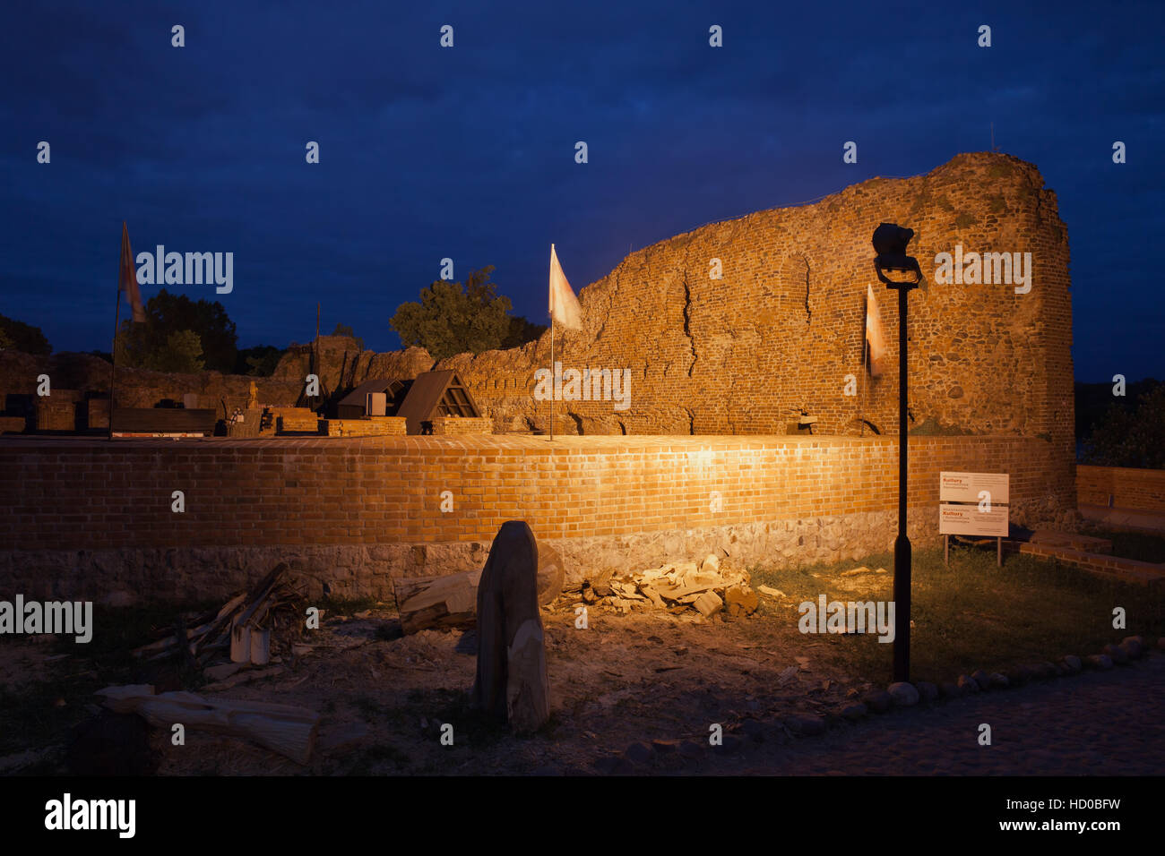 Teutonic Knights Castle ruins at night in Torun, Poland Stock Photo - Alamy