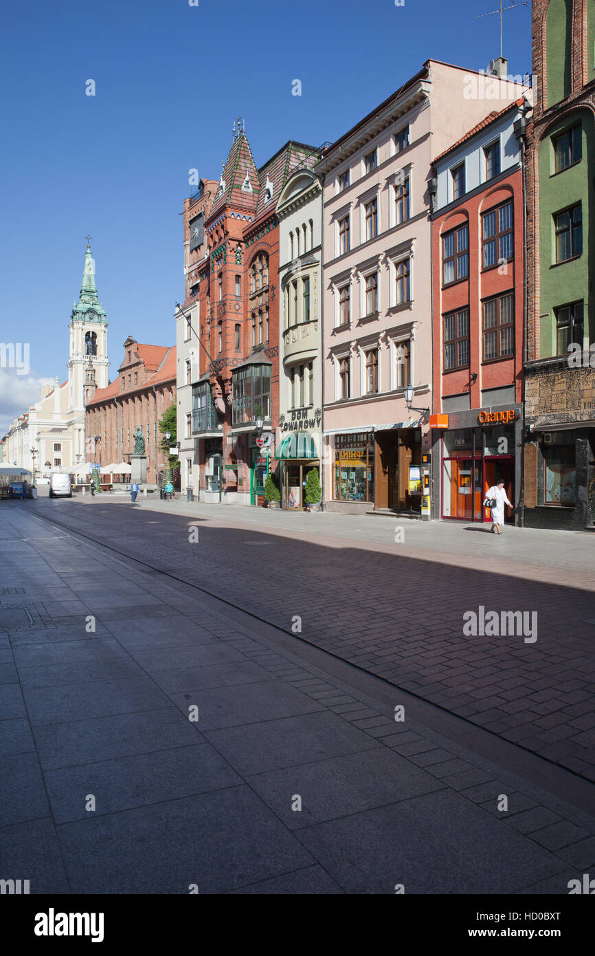 Szeroka Street in city of Torun, Poland, main promenade in the Old Town ...