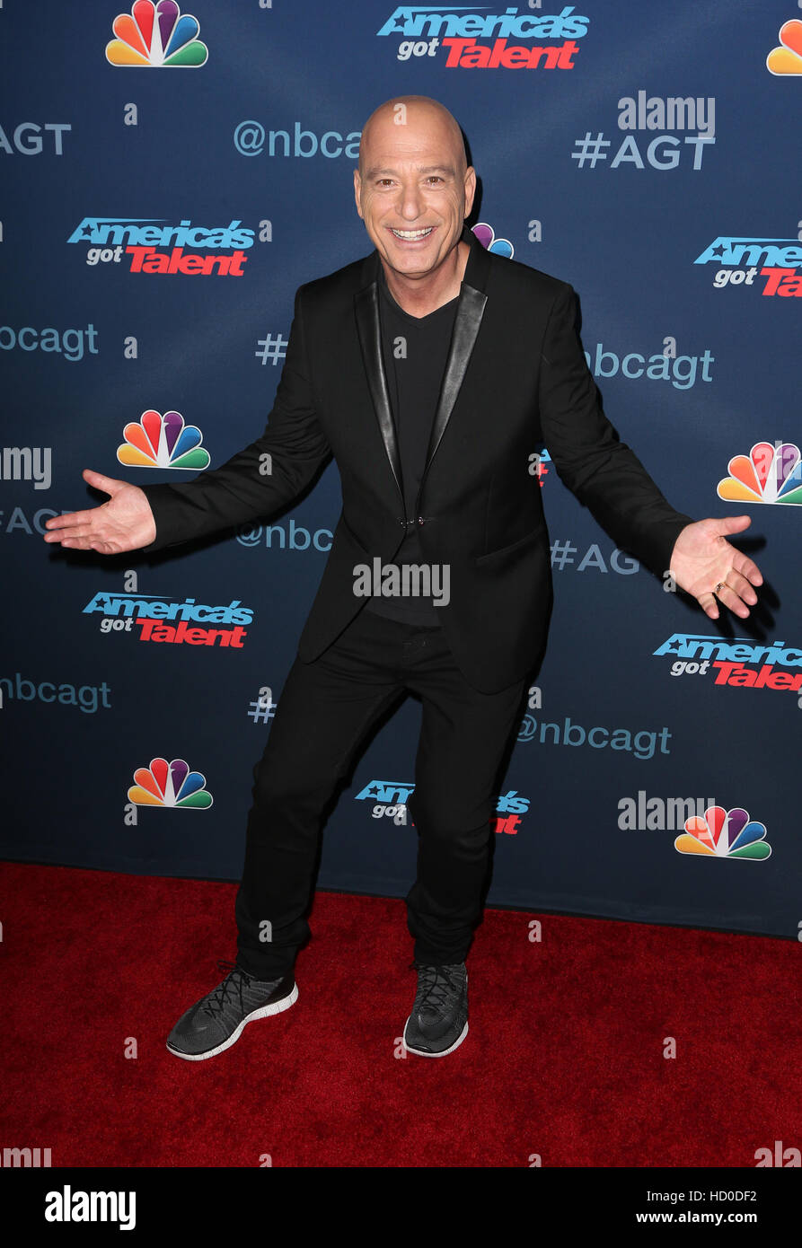 America’s Got Talent” Season 11 Live Show Red Carpet Featuring: Howie ...