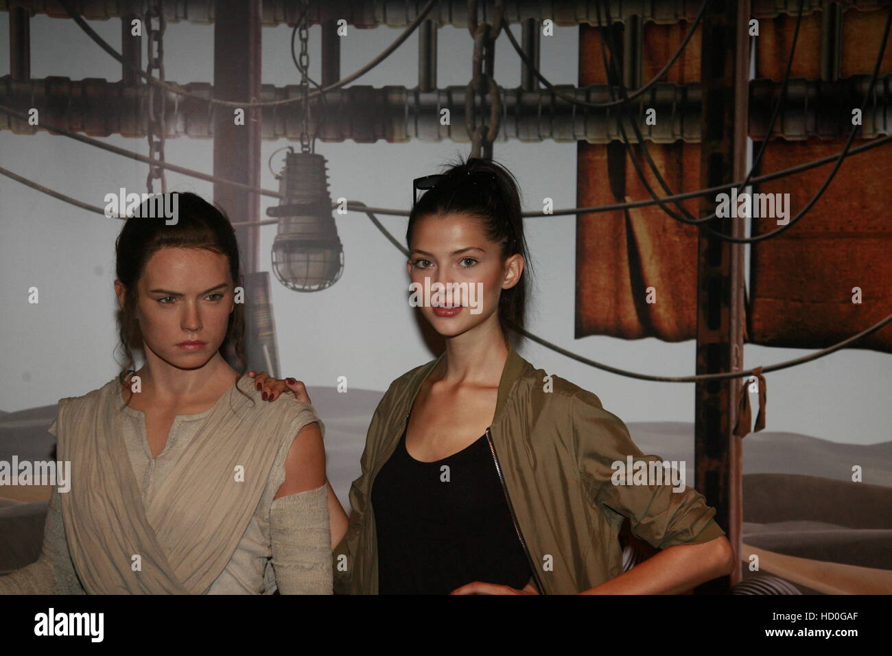 Germany's Next Topmodel finalist Fata Hasanovic unveiling the wax ...