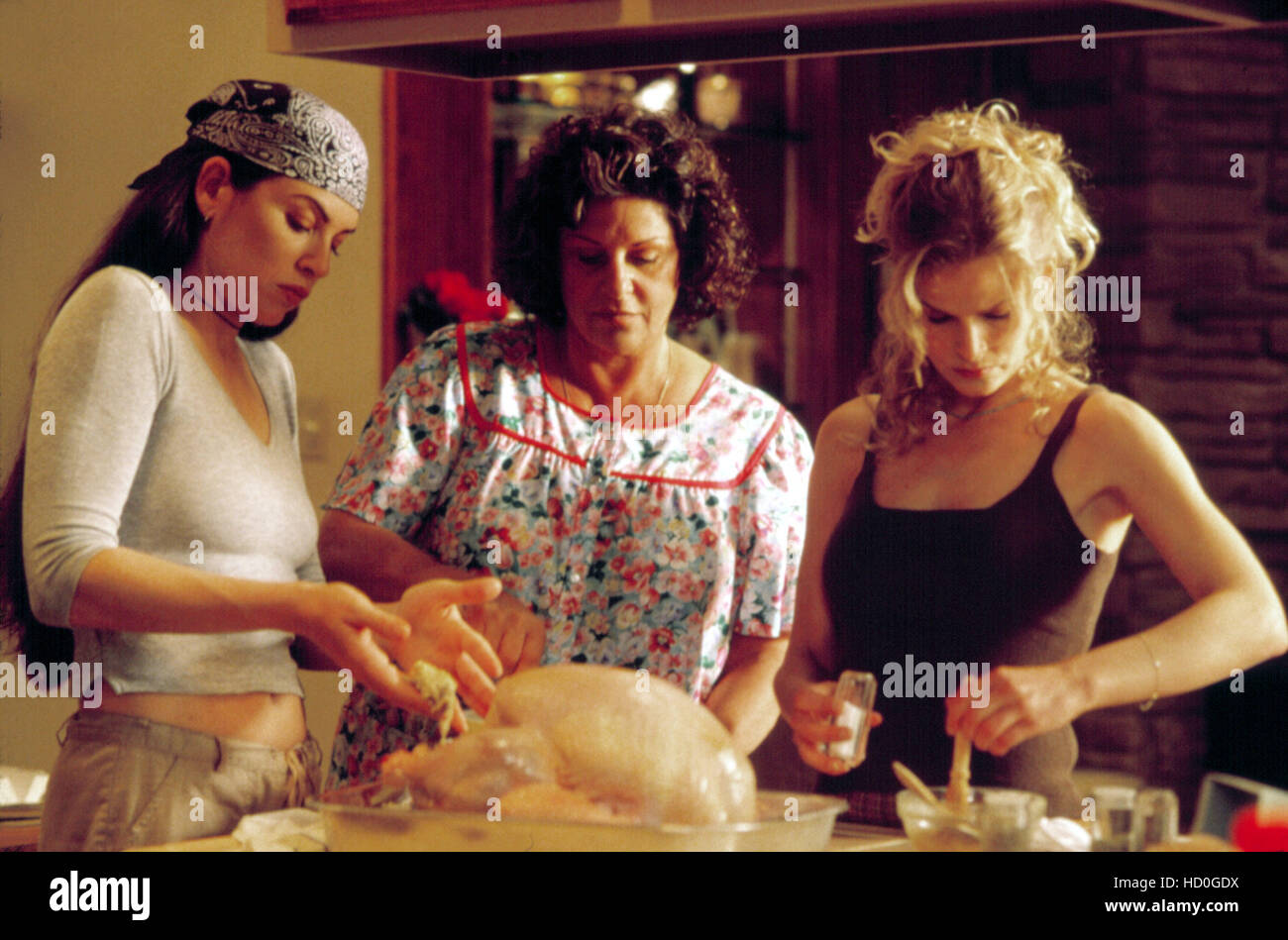 WHAT'S COOKING?, Julianna Margulies, Lainie Kazan, Kyra Sedgwick, 2000 ...