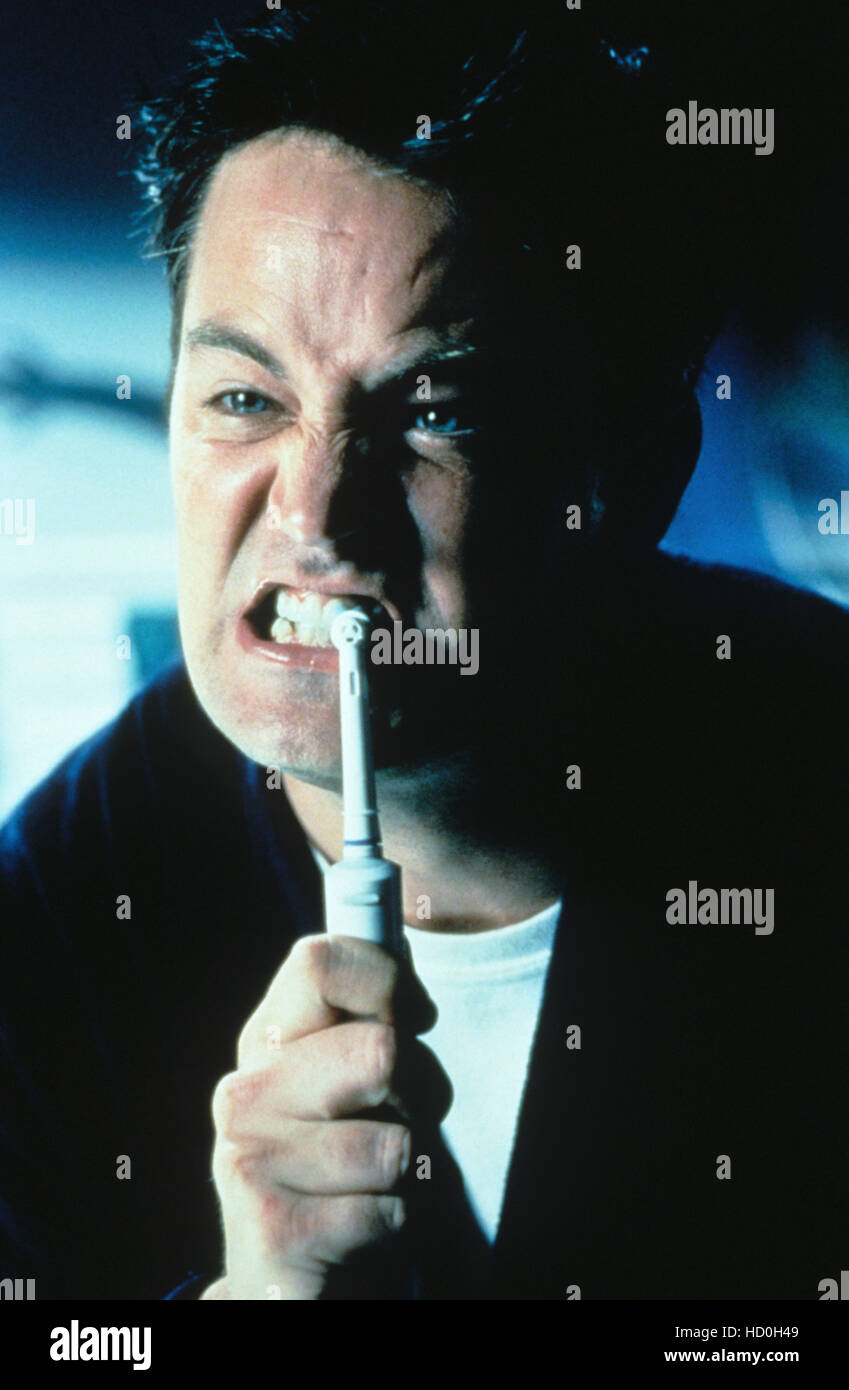 THE WHOLE NINE YARDS, Matthew Perry, 2000, © Warner Brothers/courtesy ...