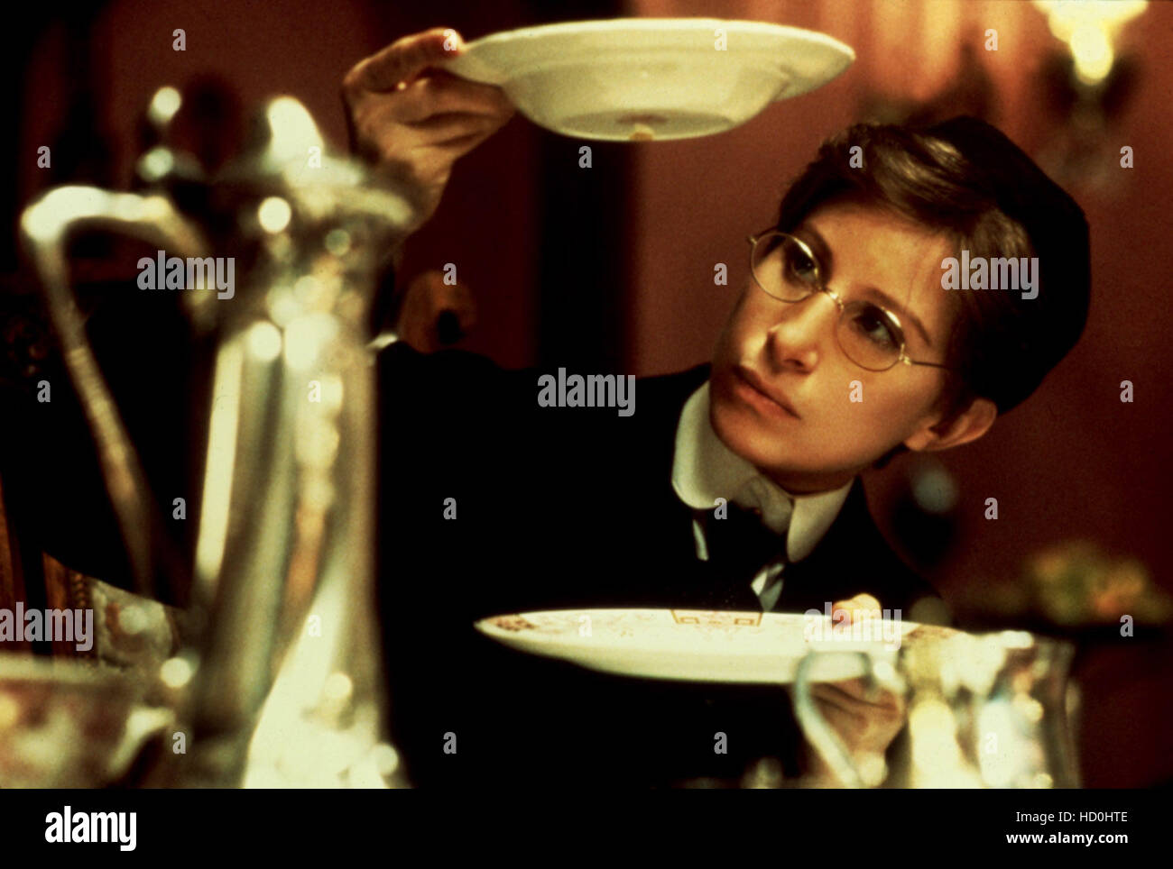 YENTL, Barbra Streisand, 1983 Stock Photo - Alamy