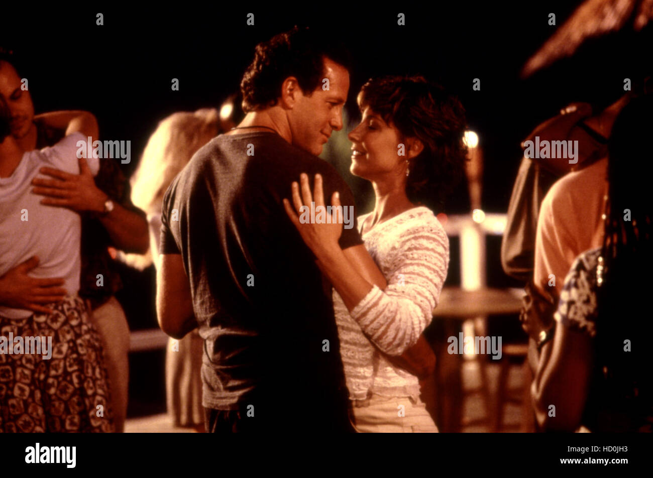 ZEUS AND ROXANNE, Steve Guttenberg, Kathleen Quinlan, 1997, (c)MGM ...