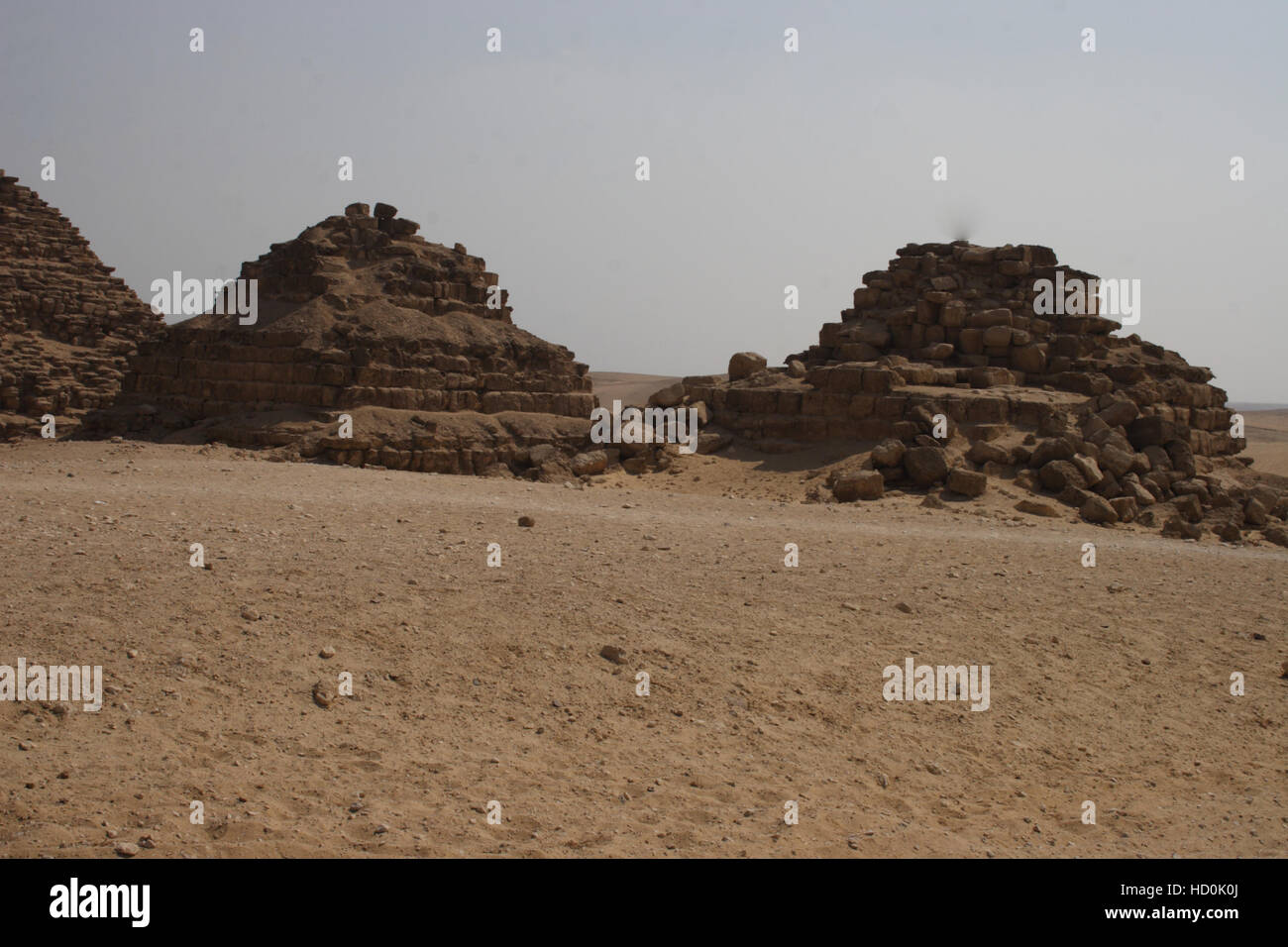 Small stone pyramid hi-res stock photography and images - Alamy