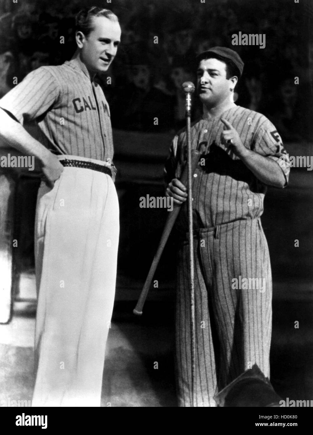 BUD ABBOTT & LOU COSTELLO (ABBOTT & COSTELLO) performing Who's on First ...