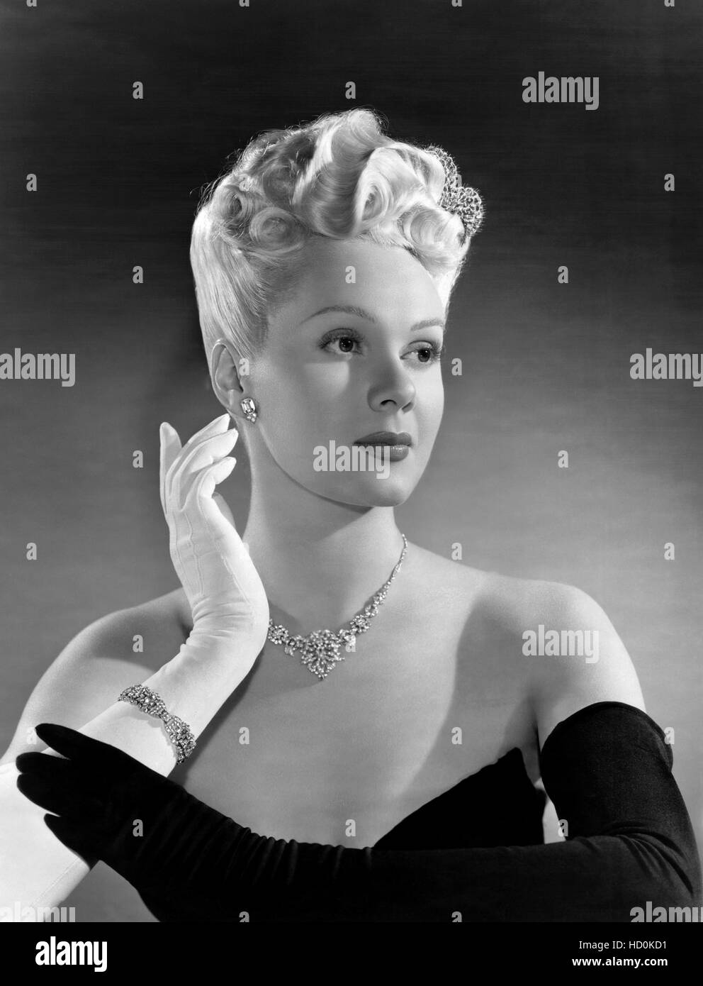 Adele Jergens, ca. 1945 Stock Photo - Alamy