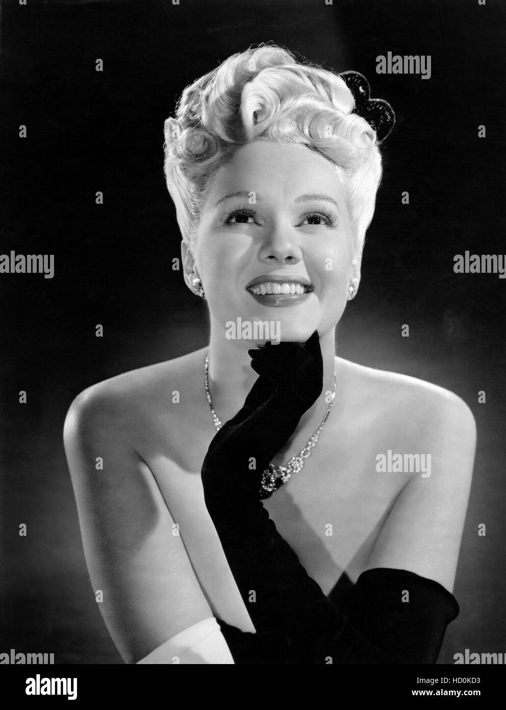 Adele Jergens, ca. 1945 Stock Photo - Alamy