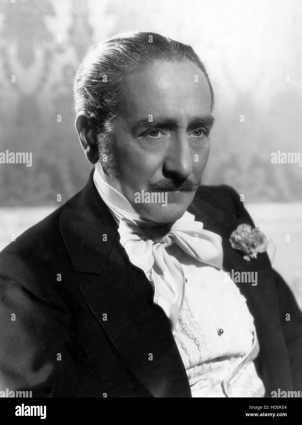 Adolphe Menjou, ca. 1930s Stock Photo - Alamy