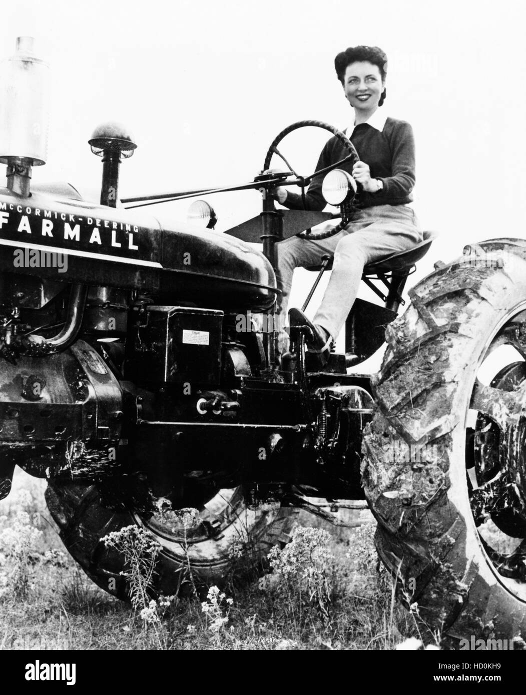 Agnes Moorehead at home on her farm in Ohio, 1944 Stock Photo - Alamy
