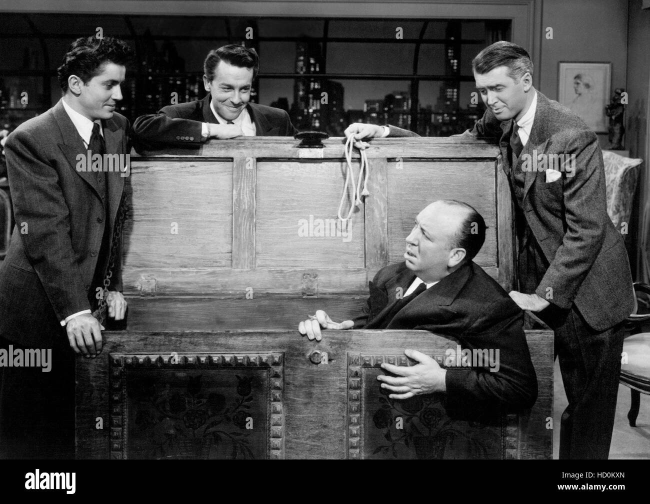 ROPE, Frarley Granger, John Dall, Alfred Hitchcock, James Stewart, 1948 ...