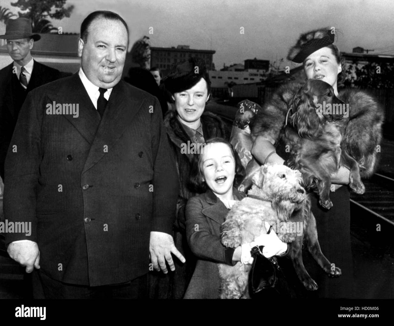 Alfred Hitchcock Wife Alma Reville Daughter Patricia And Joan Harrison Arrive In Us April