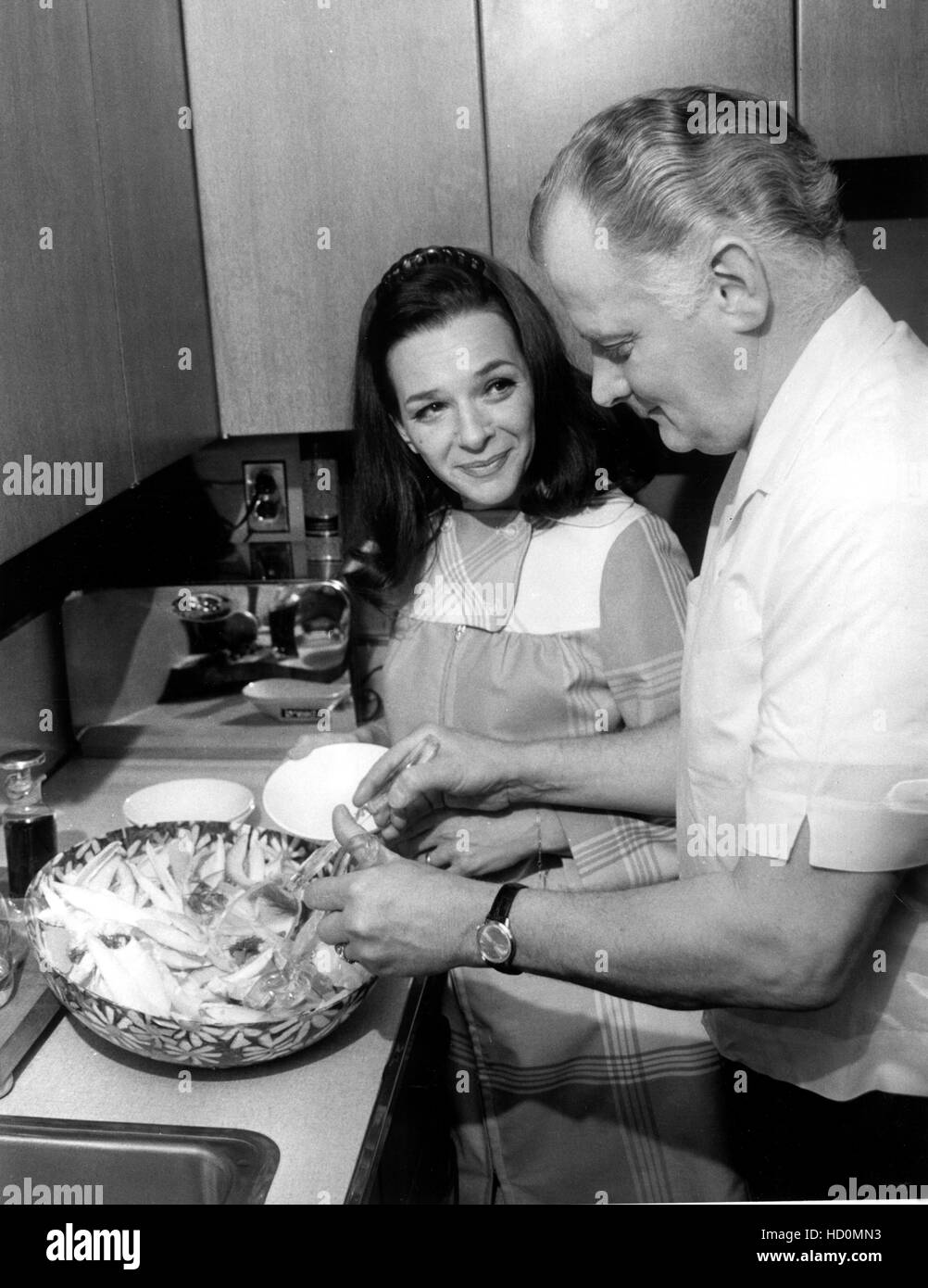 Art Carney and wife Barbara at home in Manhattan Apt. NY, 10-12-1968 ...