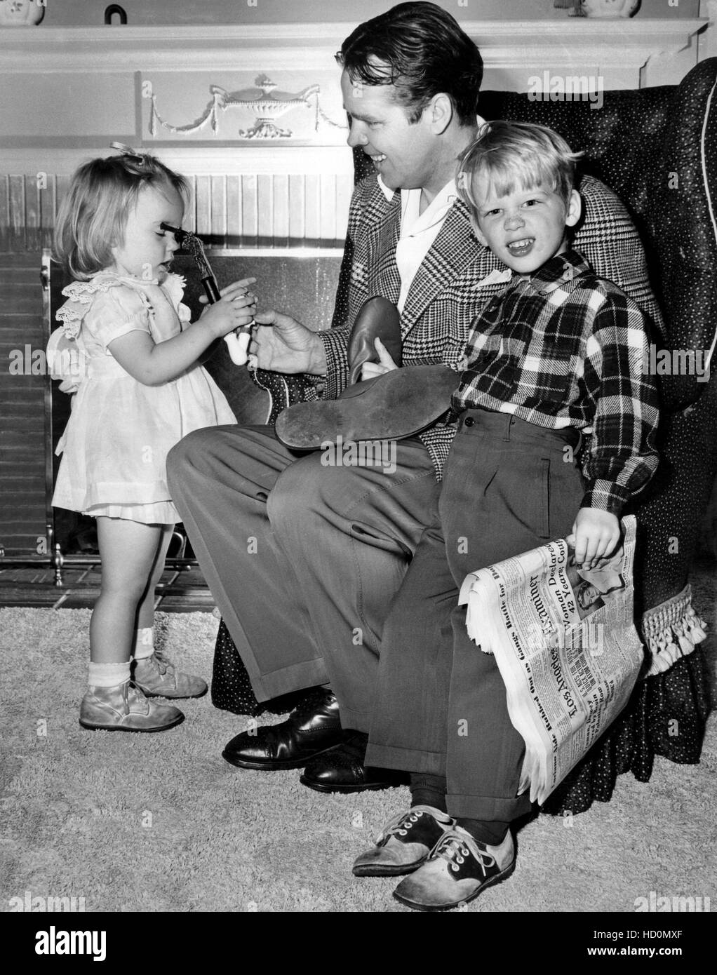 Arthur Lake (center) with his daughter Marion (left) and son Arthur, Jr ...