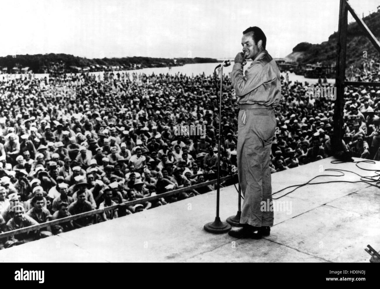 Bob Hope entertaining the troops on a USO tour Stock Photo - Alamy